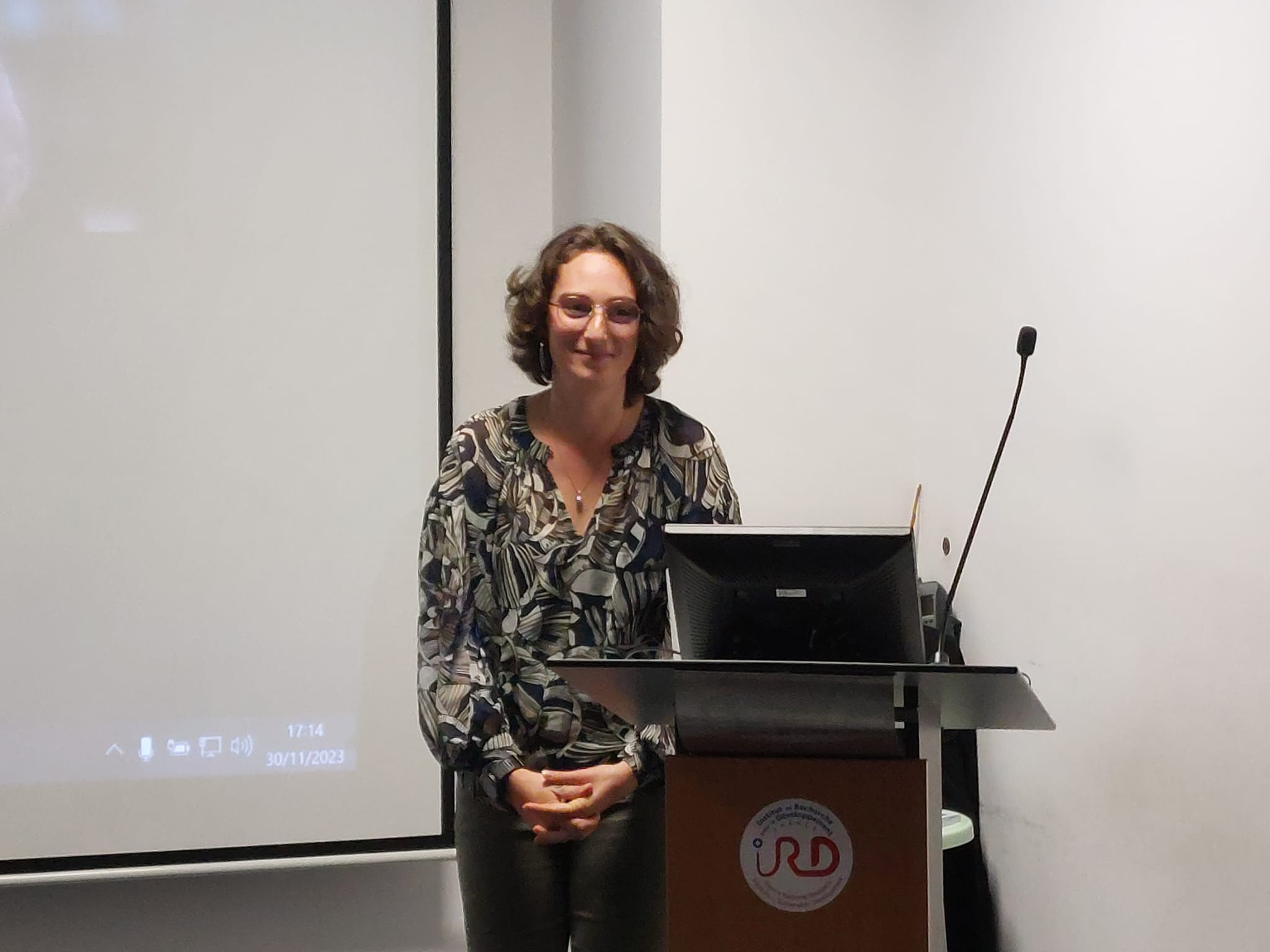 Florence Nono Almeida’s Ph.D – Plastic pollution exposure in seabirds ...